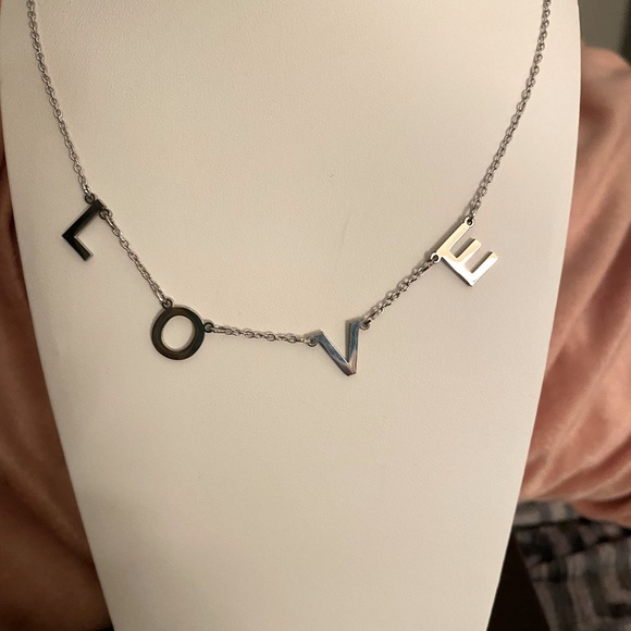 Jewelry | L O V E Ss Name Plate Necklace Lays Flat Perfectly | Poshmark